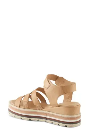 SPRING STEP SHOES Gosalina Platform Sandal - Beige