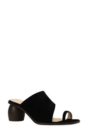 Pelle Moda Lahni Slide Sandal - Black