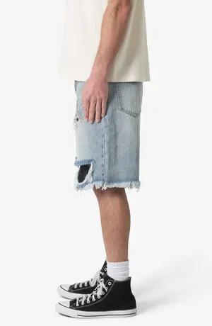 Mnml Distressed Denim Shorts - Light Blue