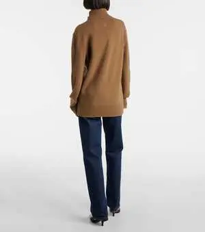TOTEME Cashmere Turtleneck Sweater - Beige