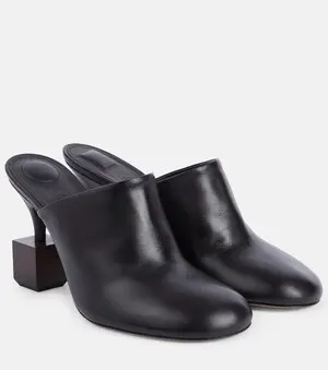 Jacquemus Bisou 90 Leather Mules - Black