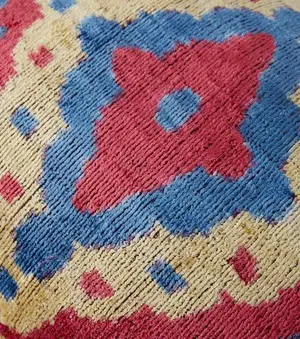 LES-OTTOMANS Patterned Velvet Cushion - Multicoloured