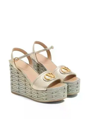 Valentino Garavani Vlogo Signature Wedge Sandal 120mm In Laminated Grainy Calfskin - Neutrals