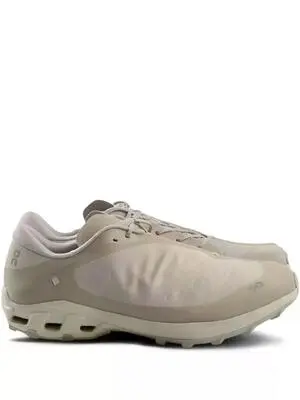On Cloudventure Peak Sneakers - Neutrals