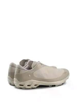 On Cloudventure Peak Sneakers - Neutrals