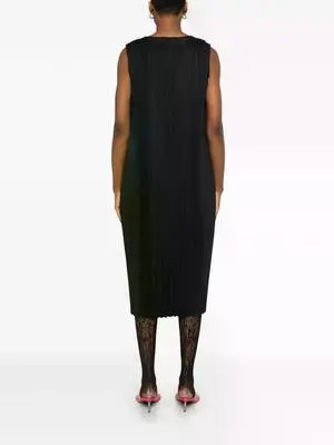 Comme Des Garçons Pleated Midi Dress