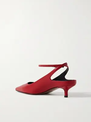 NEOUS Fornax Leather Pumps