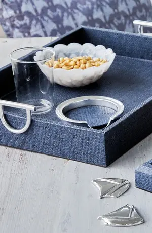 MARIPOSA Woven Textured Serving Tray