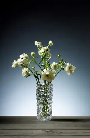 ORREFORS Carat Small Crystal Vase - Clear
