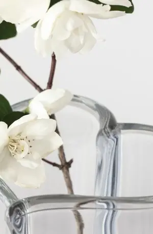 ORREFORS Heart Bud Vase