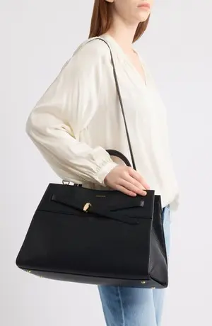 Veronica Beard Large Dash Leather Tote - Black