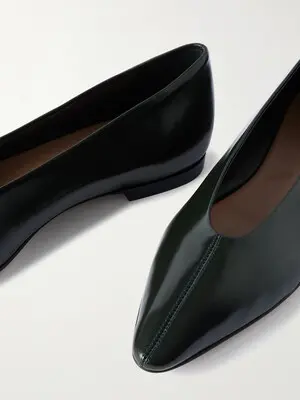 Bottega Veneta Sofia Glossed-leather Ballet Flats - Black
