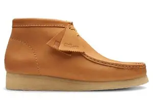 Clarks Wallabee Mid Boots - Tan