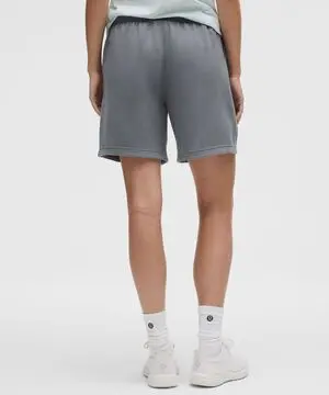 Lululemon Scuba Mid-rise Oversized 7" Short - Solar Grey