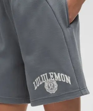 Lululemon Scuba Mid-rise Oversized 7" Short - Solar Grey