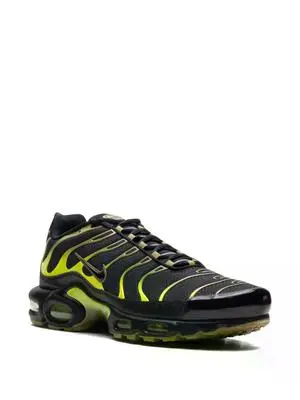 Nike Air Max Plus Sneakers - Black
