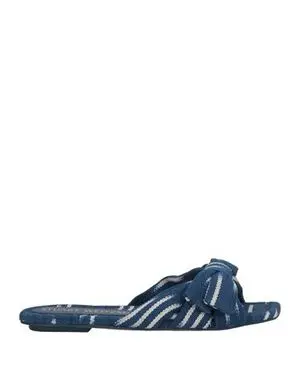 STUART WEITZMAN Sandals