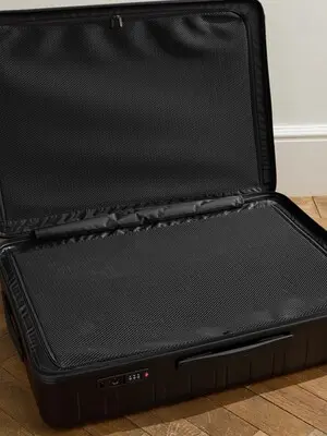 HORIZN STUDIOS H7 Essential Hardshell Check-in Suitcase