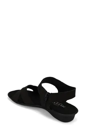 Sesto Meucci Euna Wedge Sandal - Black