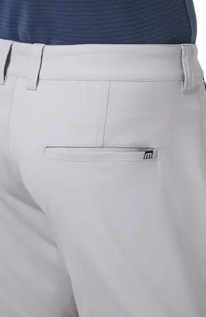 Travis Mathew Wanderlust 7-inch Shorts - Micro Chip