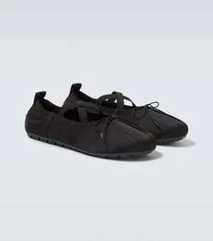 Simone Rocha Grip Satin Ballerinas