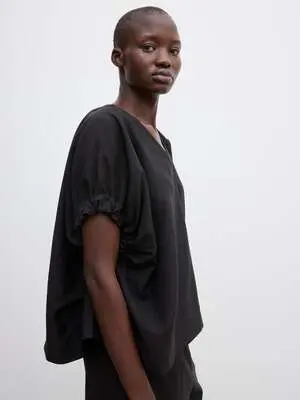 House Of Dagmar V Neck Blouses