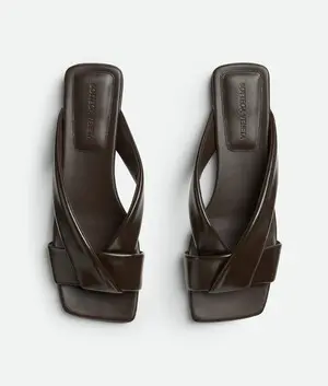 Bottega Veneta Riva Flat Mules - Fondant
