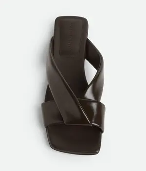 Bottega Veneta Riva Flat Mules - Fondant