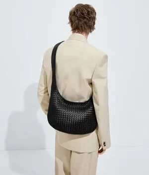 Bottega Veneta Intrecciato Nappa Fluffy Cross-body Bag - Black