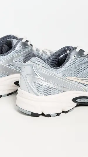 Saucony Ride Millennium Sneakers - Silver/cream