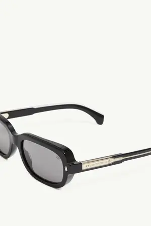 Moncler Suntrap Rectangle Sunglasses - Black