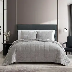Vera Wang Chenille Box Solid 3 Piece Quilt Set, King - Silver Grey