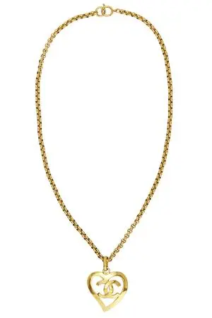 Chanel 1995 Cc Heart Necklace - Gold