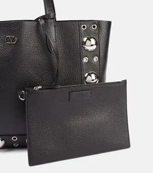 Valentino Garavani Nellcôte Medium Studded Leather Shopper