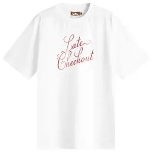 LATE CHECKOUT Script T-shirt - White