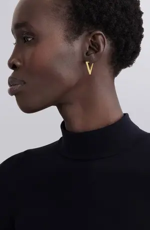 Lagos 18k Caviar Triangle Hoop Earrings