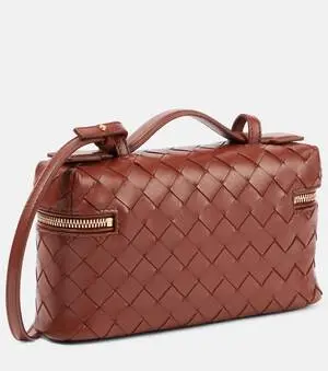 Bottega Veneta Intrecciato Leather Vanity Bag - Brown