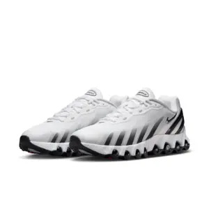 Nike Air Max Dn8 Sneakers - White