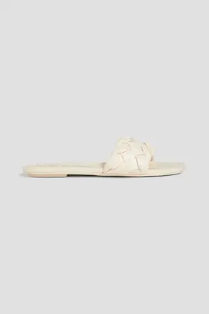 STUART WEITZMAN Braida Leather Slides
