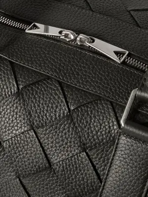 Bottega Veneta Intrecciato Leather Duffle Bag - Black