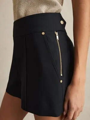 REISS Immie Tailored Short