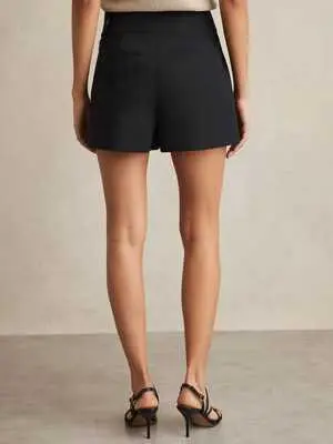 REISS Immie Tailored Short