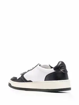 AUTRY Medalist Low Sneakers - White