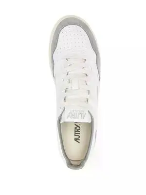 AUTRY Medalist Low Sneakers