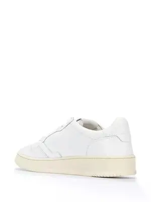 AUTRY Medalist Leather Sneakers - White