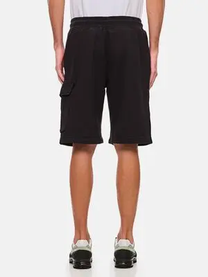 C.P. COMPANY Cargo Shorts With Lens Detail - Black