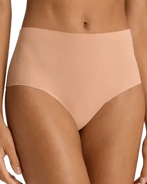 Hanro Invisible Cotton Blend Full Brief - Beige