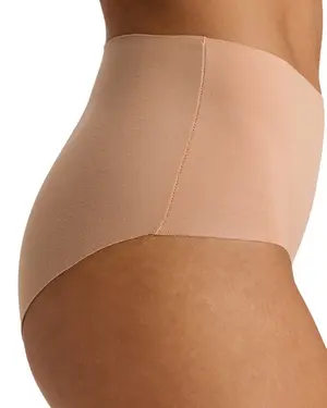 Hanro Invisible Cotton Blend Full Brief - Beige