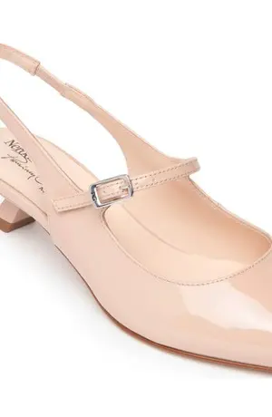 NEROGIARDINI Pointed Toe Slingback Pumps - Natural