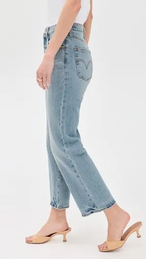 LEVI'S Ribcage Straight Ankle Jeans - Let's Share